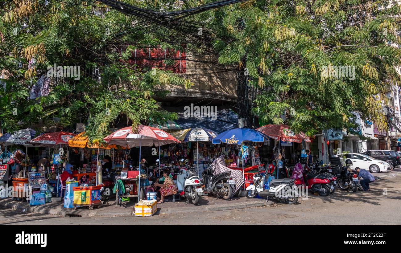 Street Market and Umbrellas, Phnom Penh, Cambodia Stock Photo - Alamy
