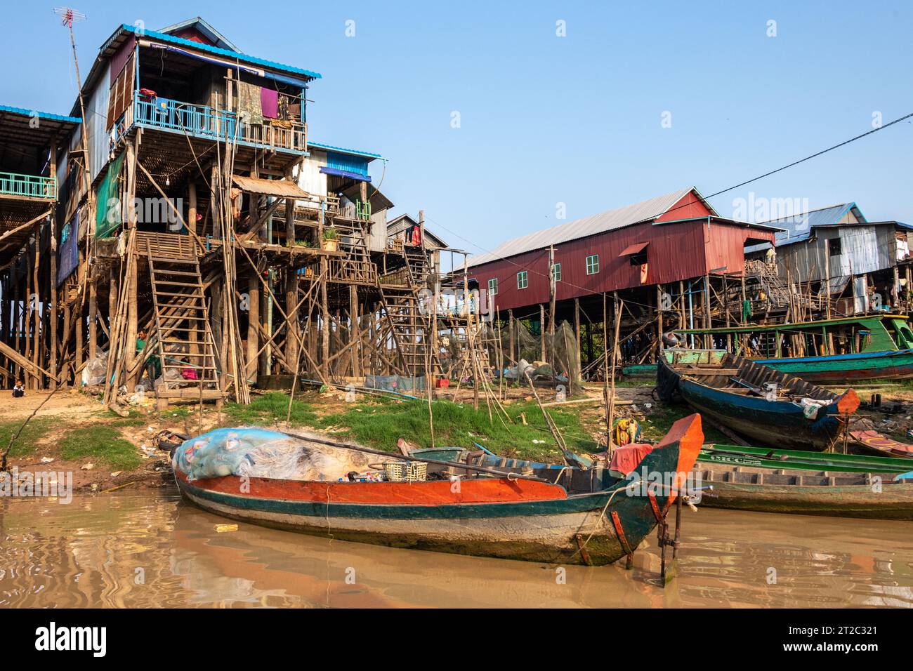 Village Life at Kampong Phluk Floating Village, Lake Tonle Sap, Siem Reap, Cambodia Stock Photo ...