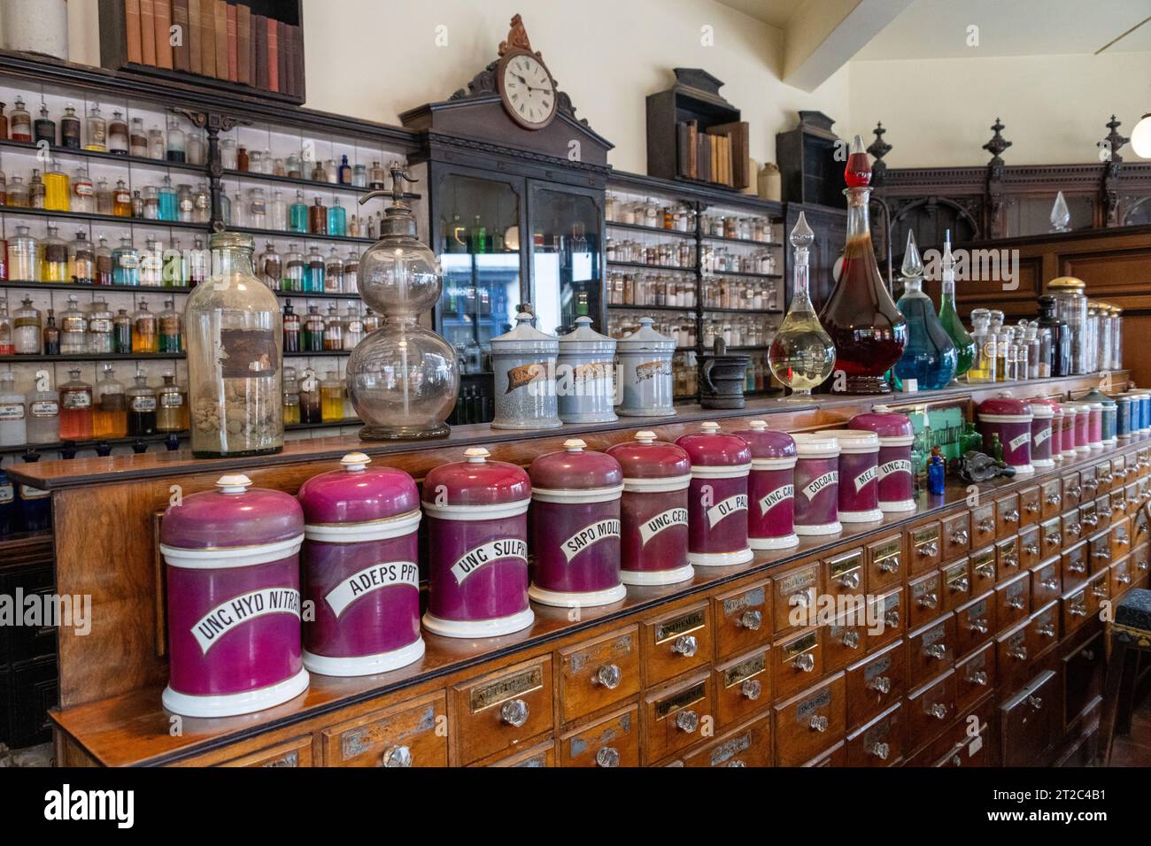 Victorian pharmacy hi-res stock photography and images - Alamy