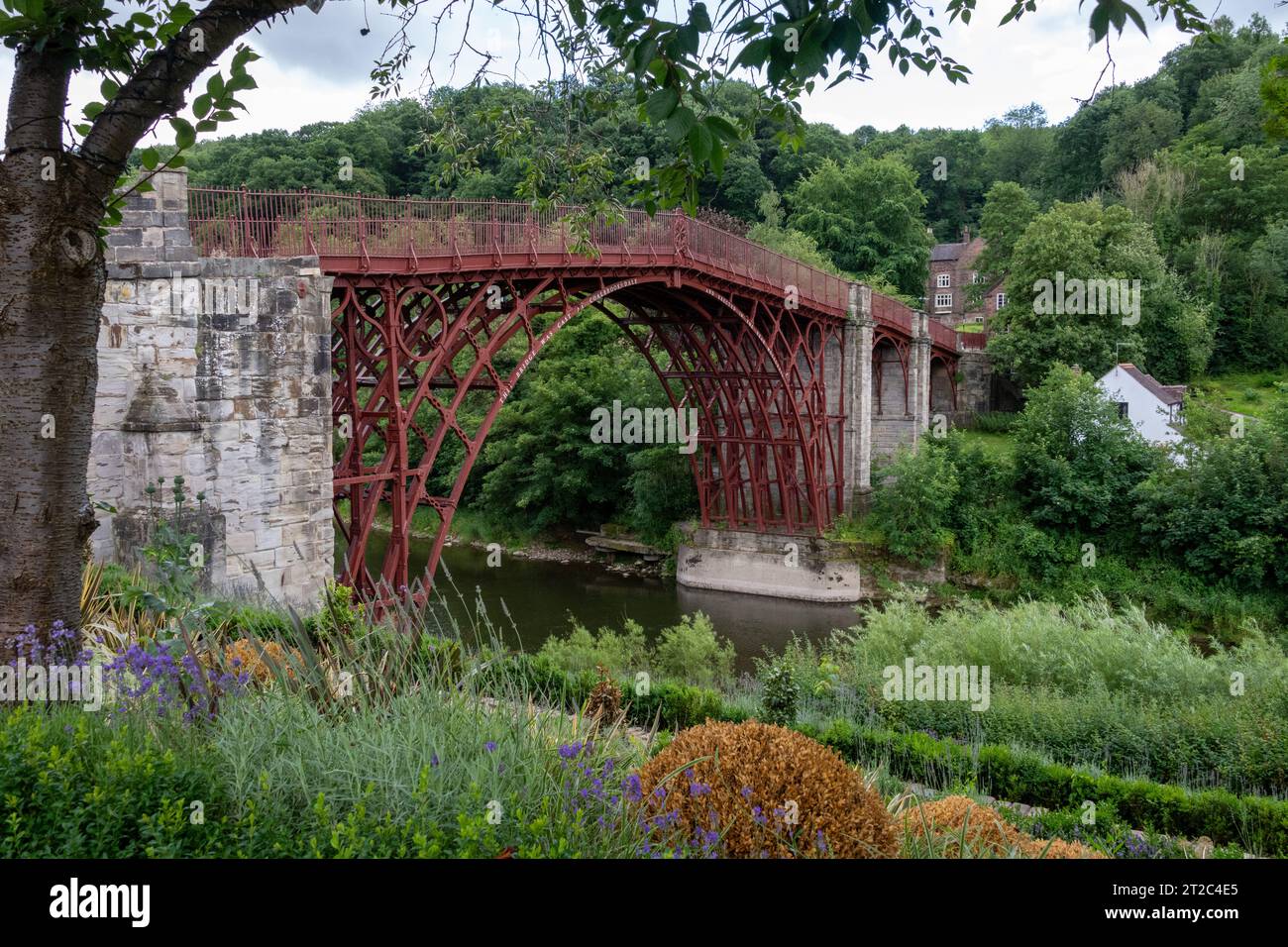 Ironbridge, The First Cast Iron Bridge in the Worl. Shropshire, UK ...