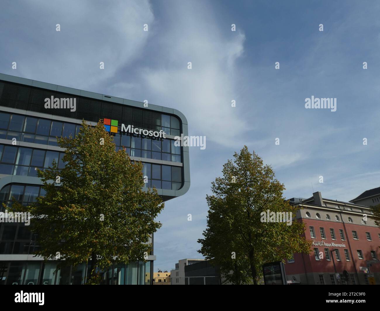 Hard und software hi-res stock photography and images - Alamy