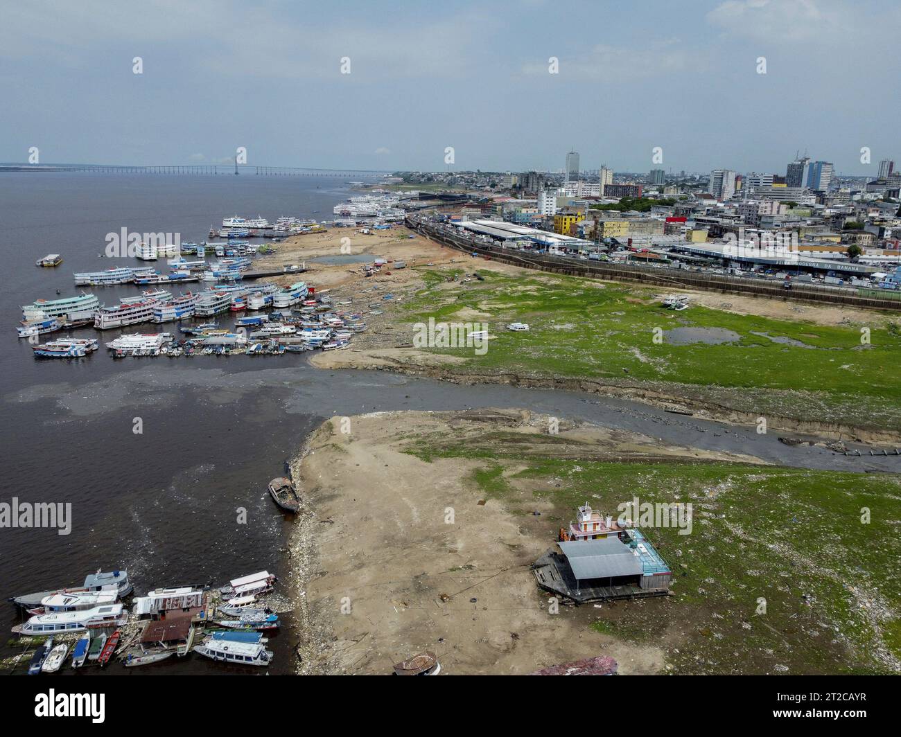 AM - MANAUS - 10/18/2023 - MANAUS, HISTORICAL DROUGHT IN THE STATE OF ...