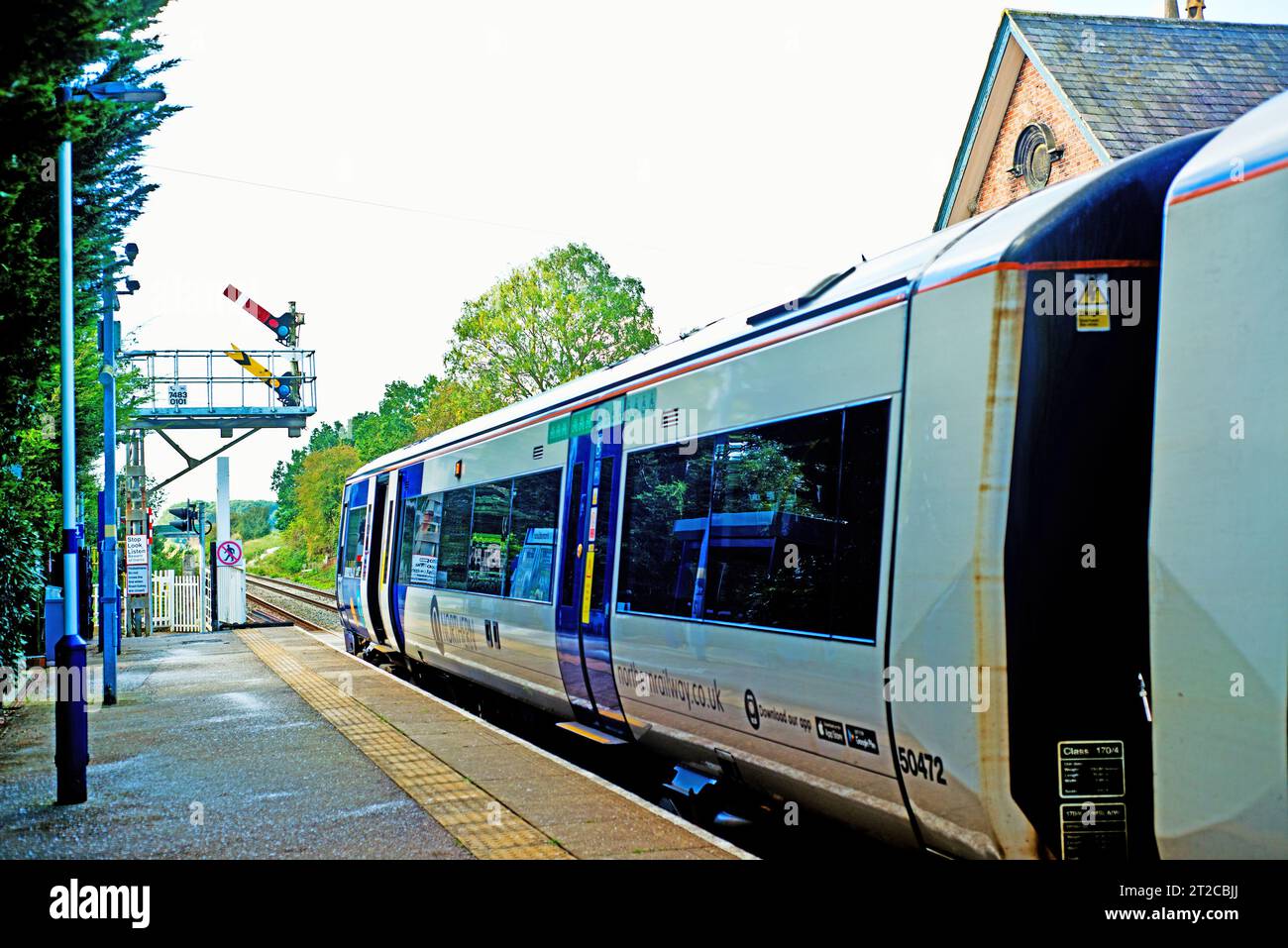 Northern Rail Train for Harrogate at Cattal Railway Statuin, North ...