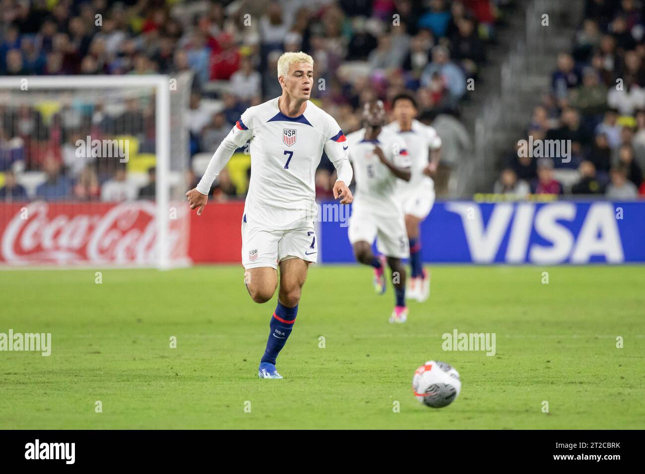 Nashville, Tennessee, USA. 17th October, 2023. Gio Reyna (7) scores the ...