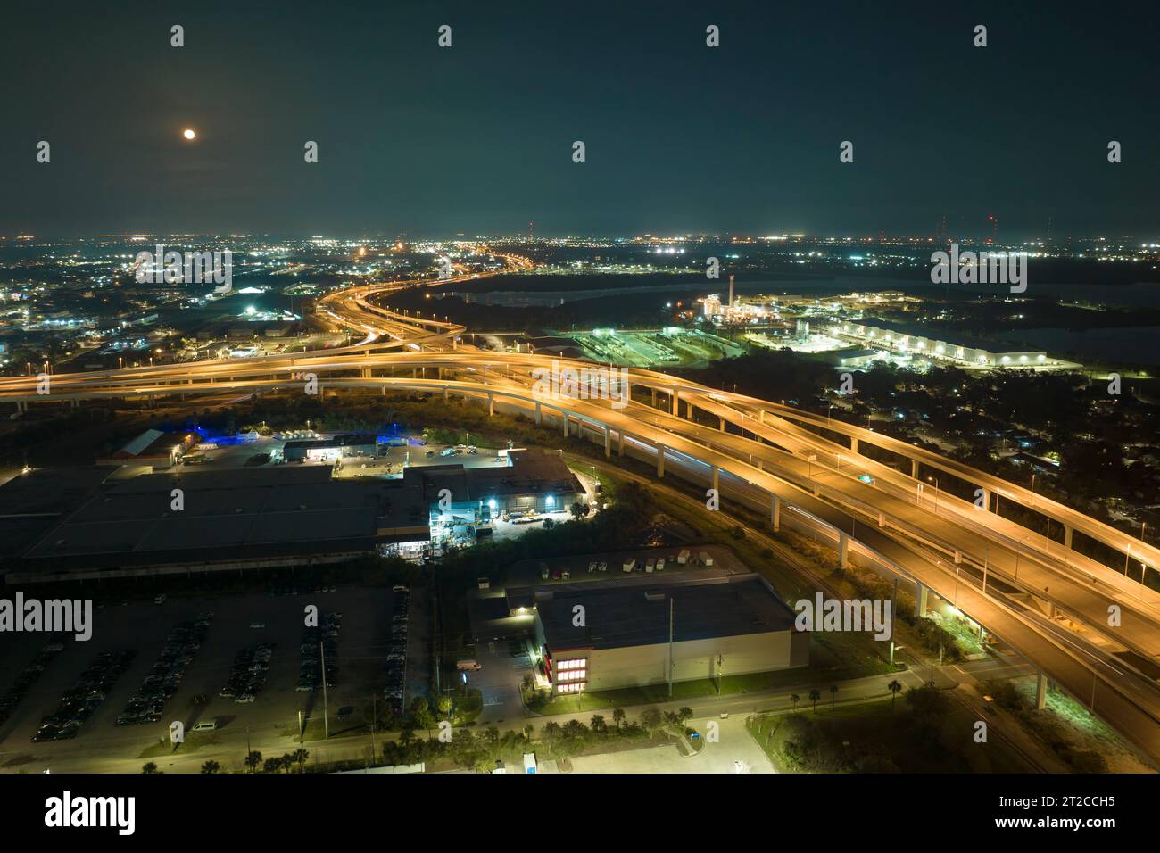Night view metropolitan expressway hi-res stock photography and images ...