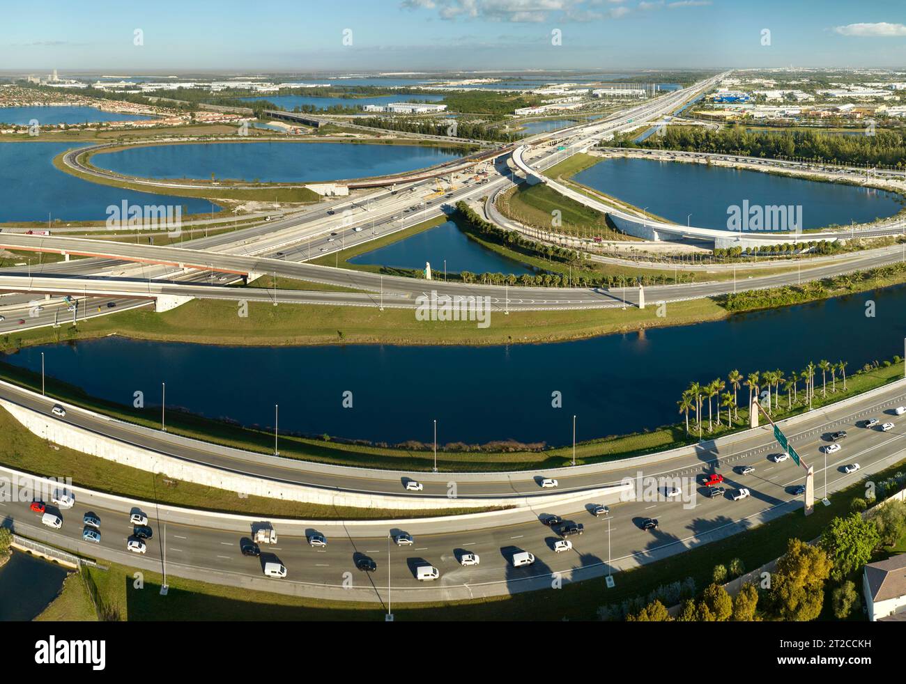 Highway interchange in miami city hi-res stock photography and images ...