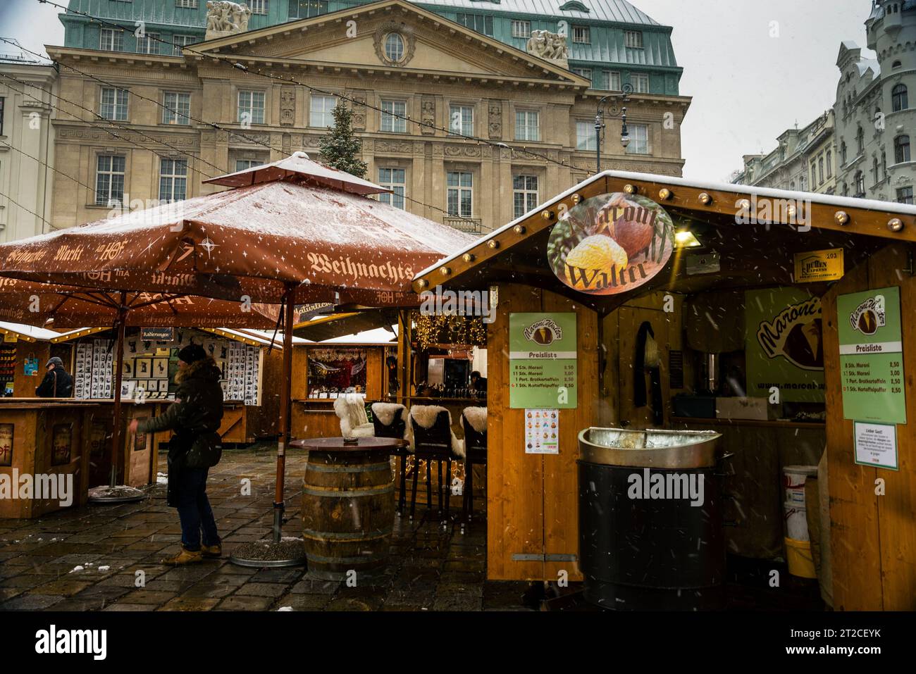 Am Hof square and Neoclassical architecture in Vienna, Austria Stock ...