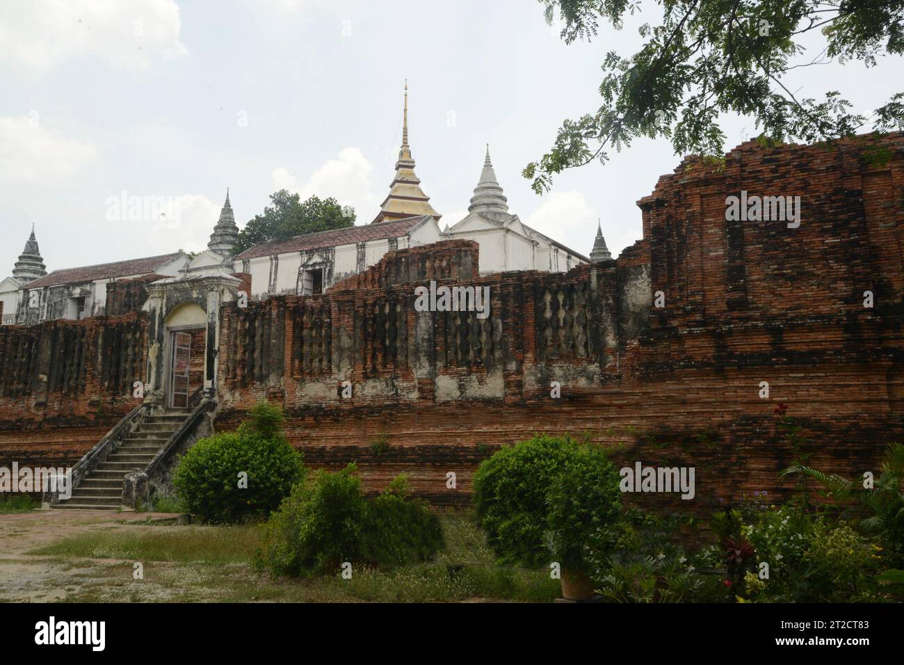 Prasat Nakhon Luang Archaeological Site is an old castle that is more ...