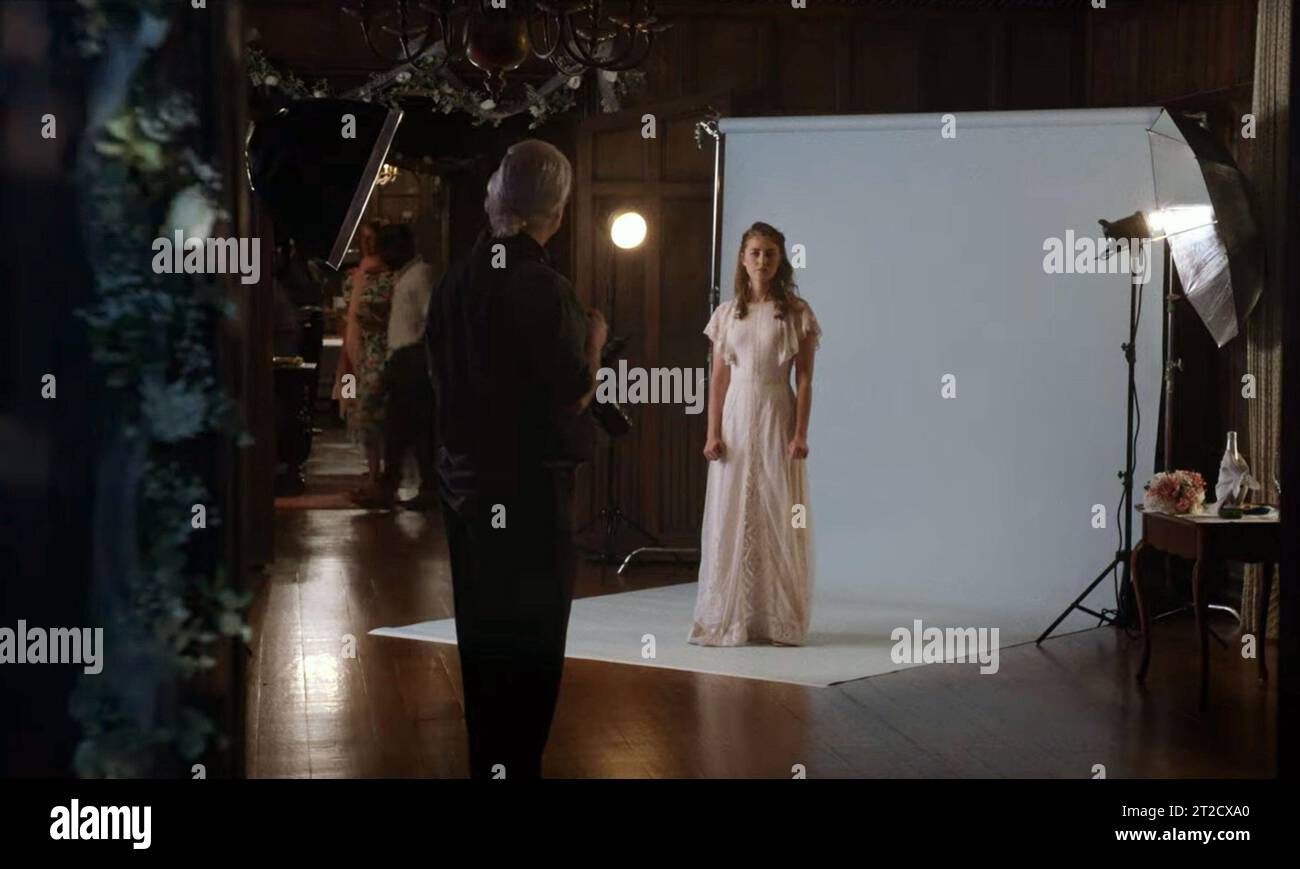 CRUMB CATCHER, Ella Rae Peck, 2023. © Glass Eye Pix /Courtesy Everett ...