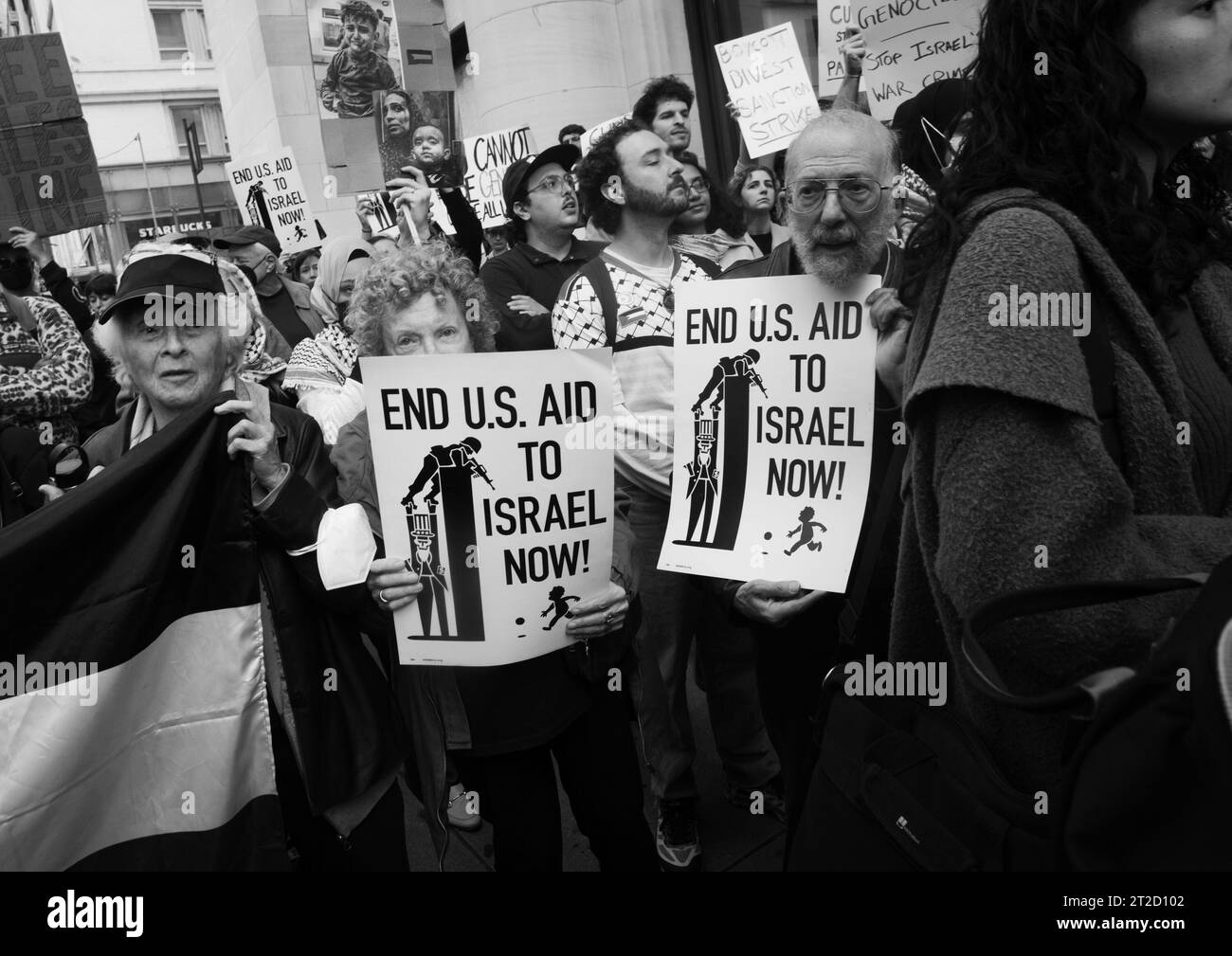 Israel hamas aid Black and White Stock Photos & Images - Alamy