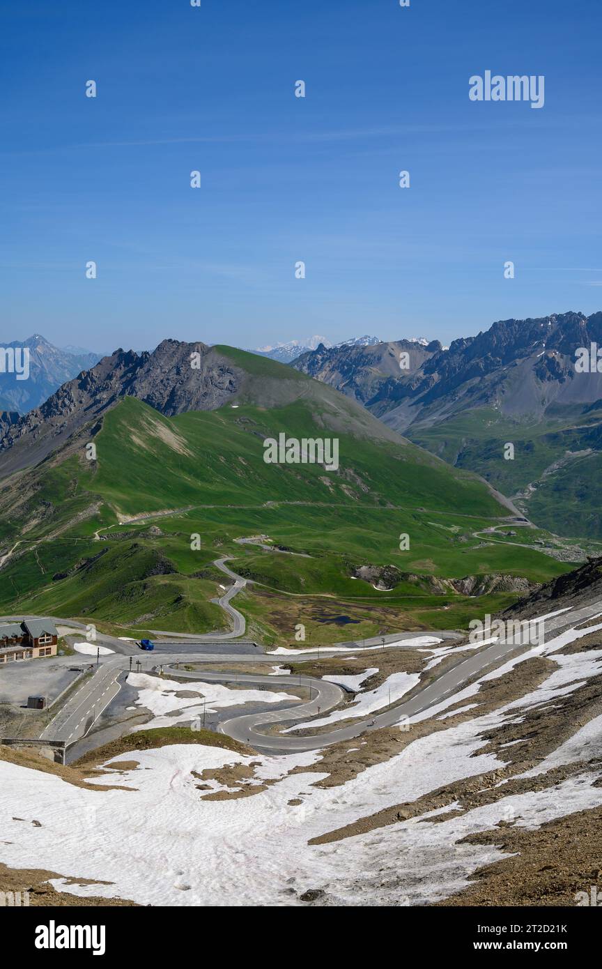 Narrow mountains road from Col de Lautaret to Col du Calibier ...