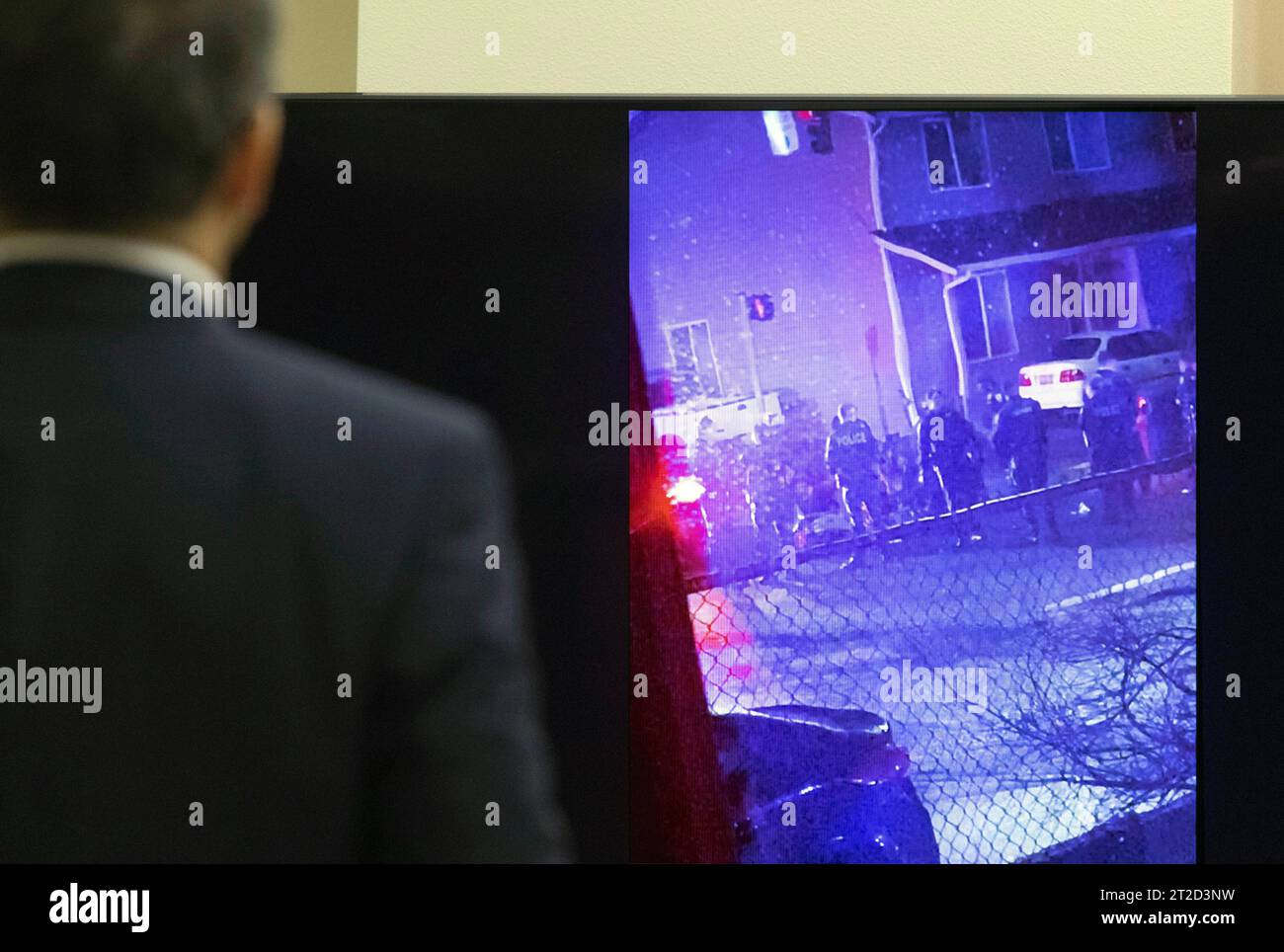 State assistant Attorney General Kent Liu, left, views video Aiyana ...