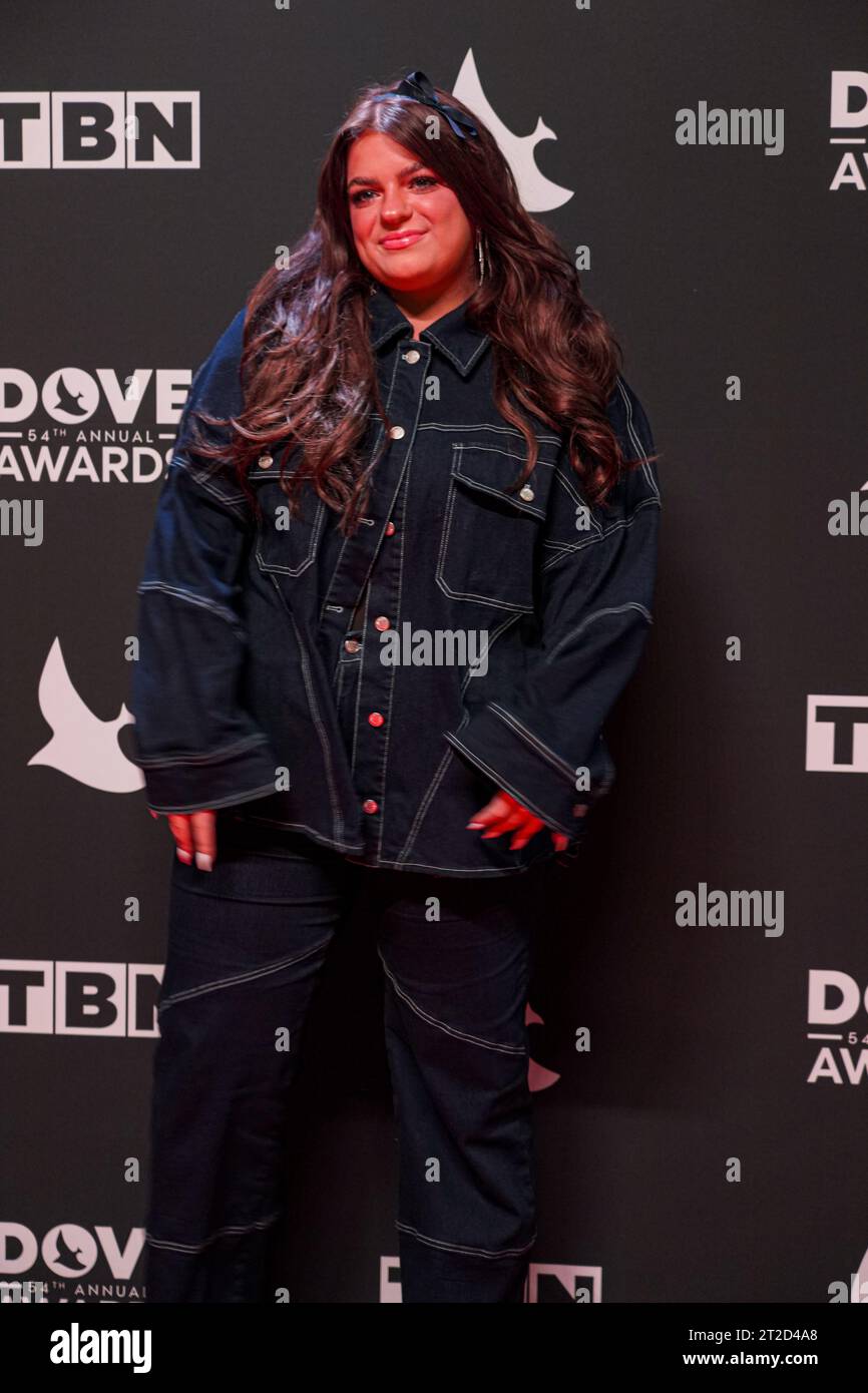 Nashville, Tennessee, USA, October 17, 2023. Anna Golden On the red ...