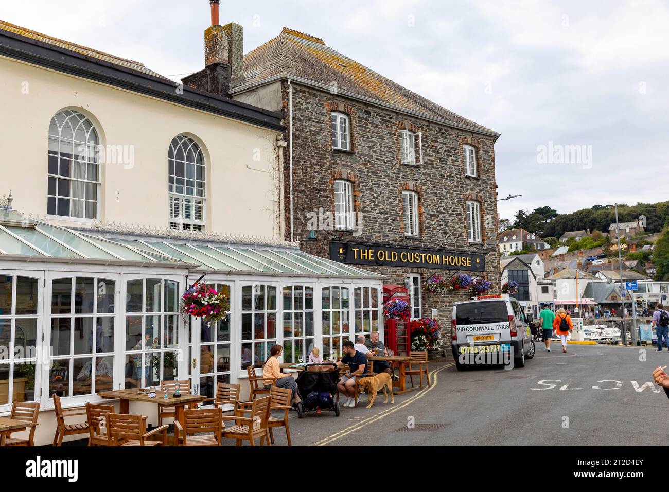 Padstow Cornwall, The Old Custom house now a pub restaurant with rooms ...