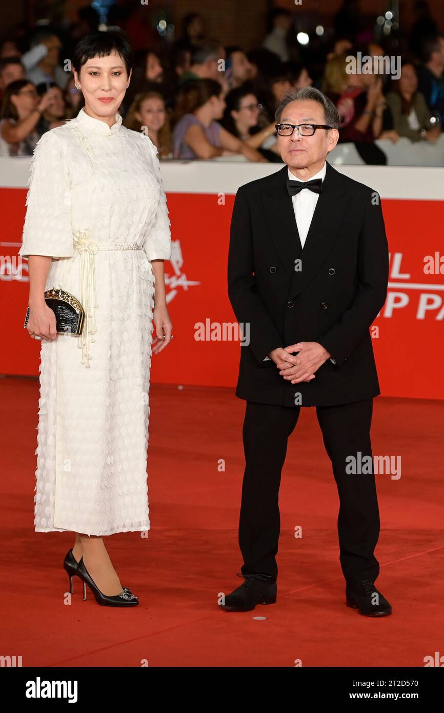 Rome, Italy. 18th Oct, 2023. Gerlee Munkhbat (l) and Shigeru Umebayashi (r) attend the red ...