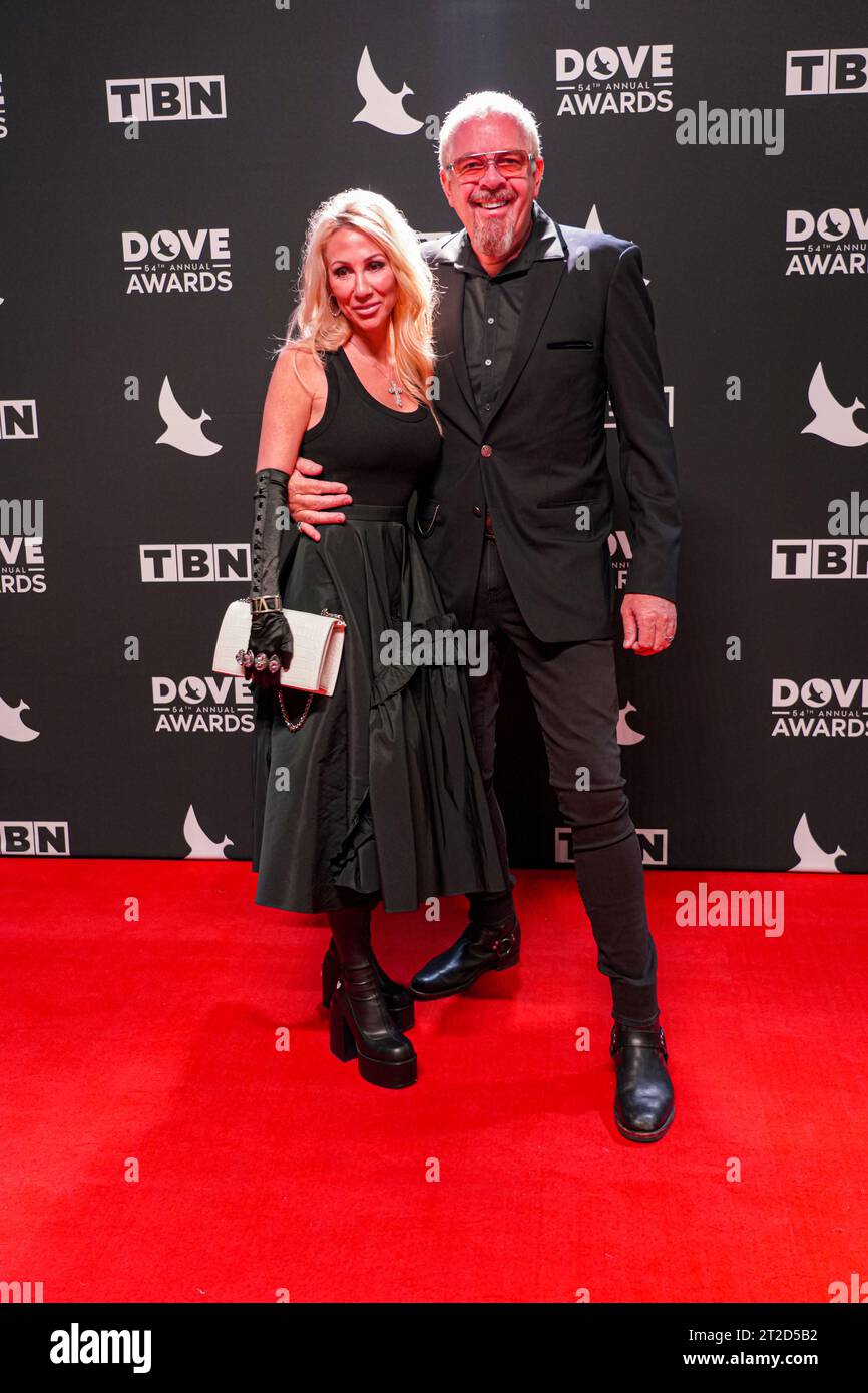 Lewis Lastik Tennessee