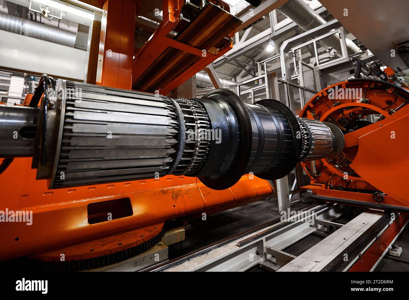 Long shaft with rubber workpieces during tire forming cycle Stock Photo ...