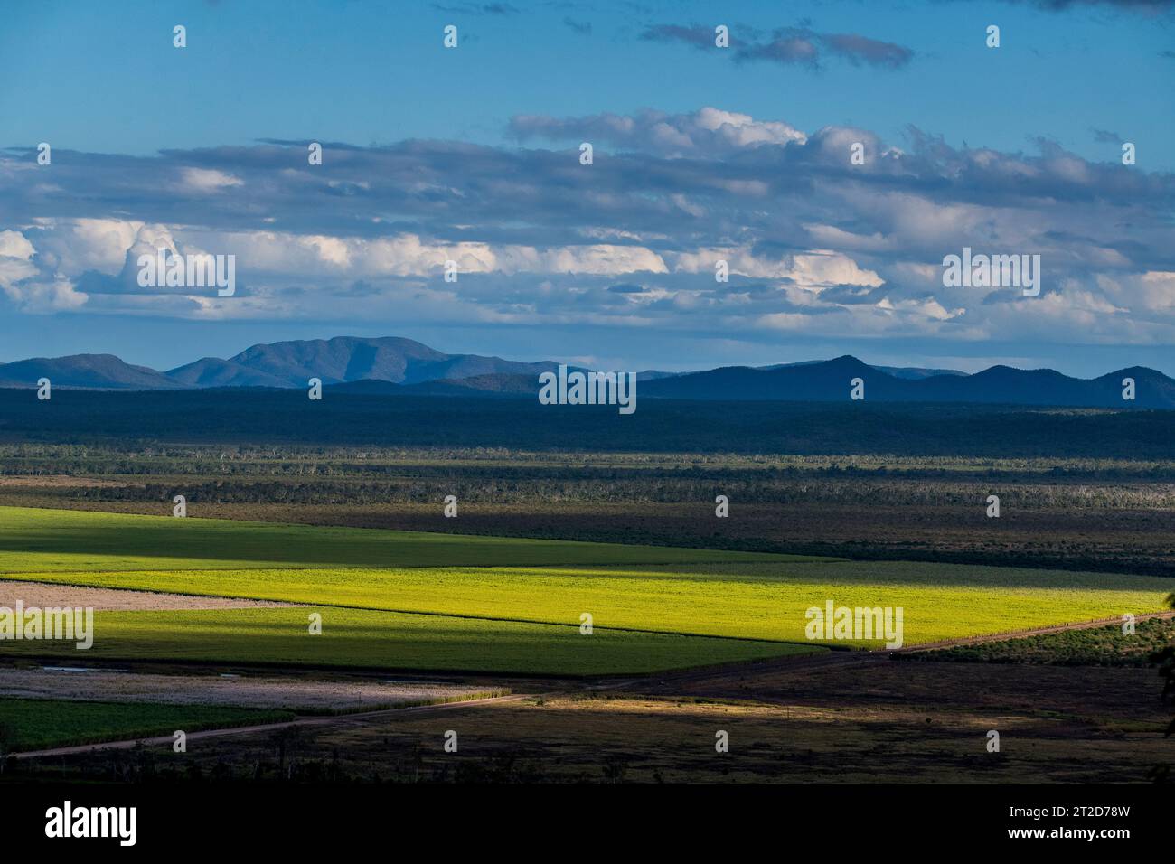 Queensland tourist destination hi-res stock photography and images - Alamy