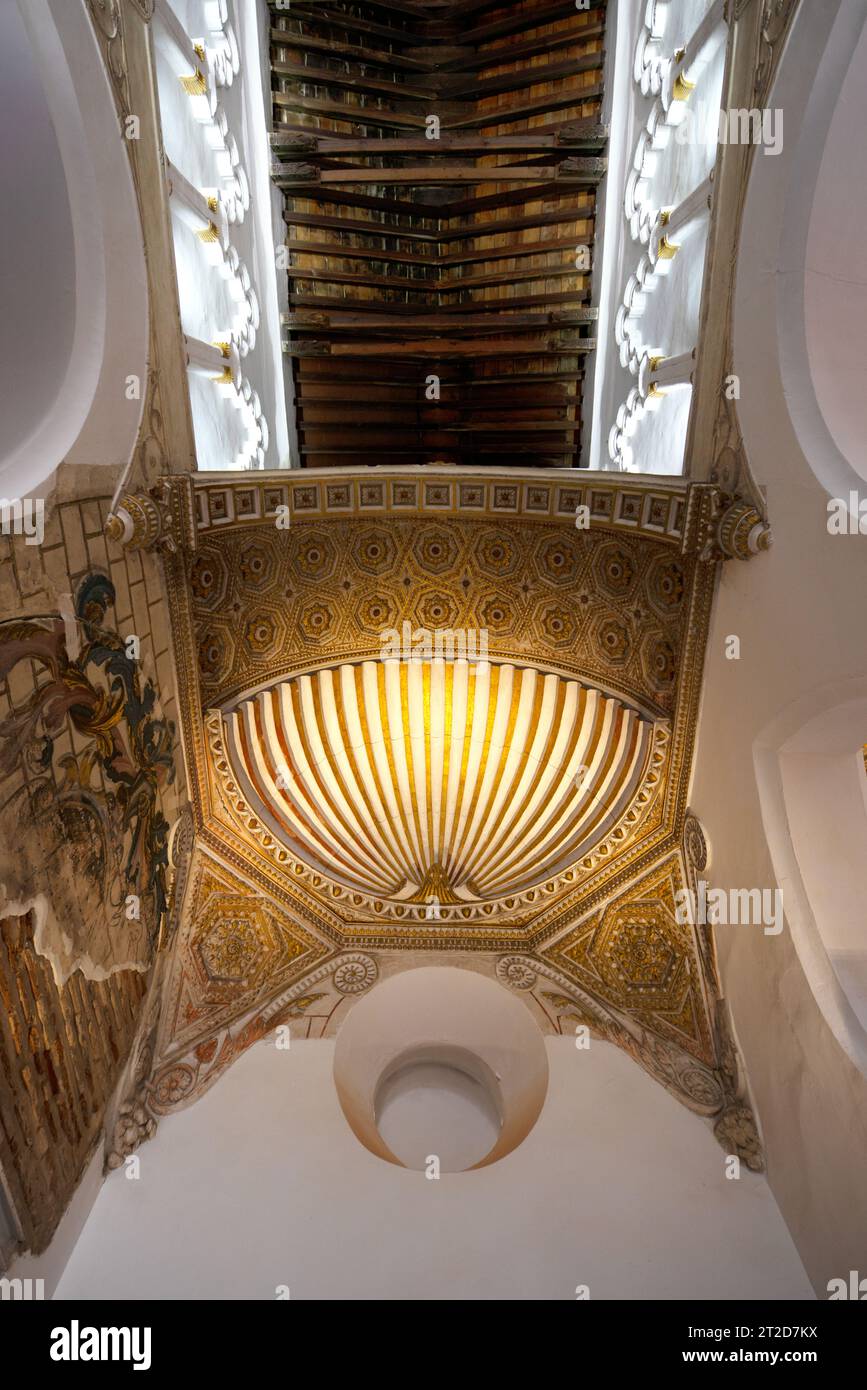 Ceiling of the old synagogue of Toledo in Spain Stock Photo - Alamy