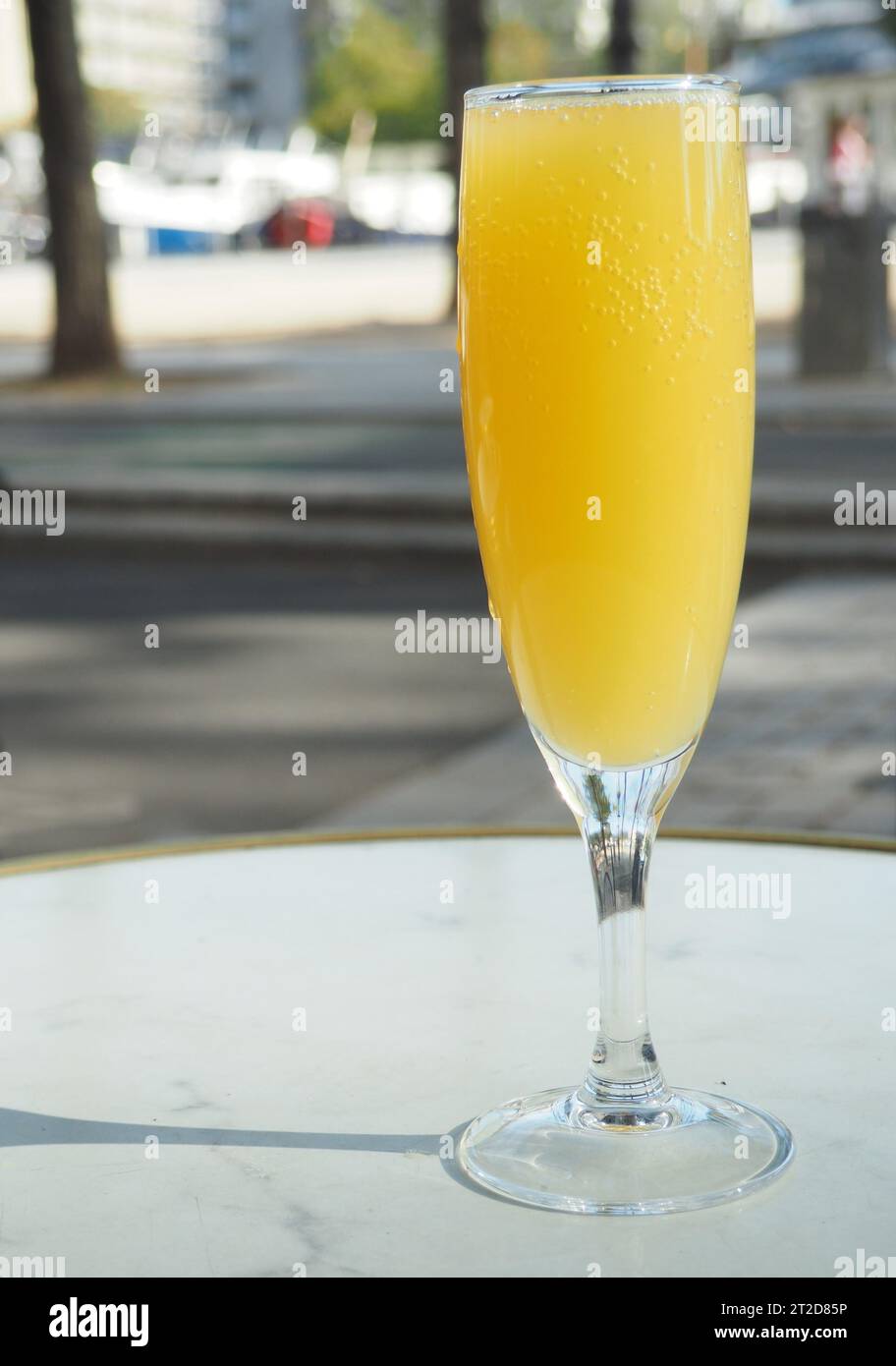 PRODUCTION - 06 October 2023, France, Paris: A Mimosa cocktail stands ...