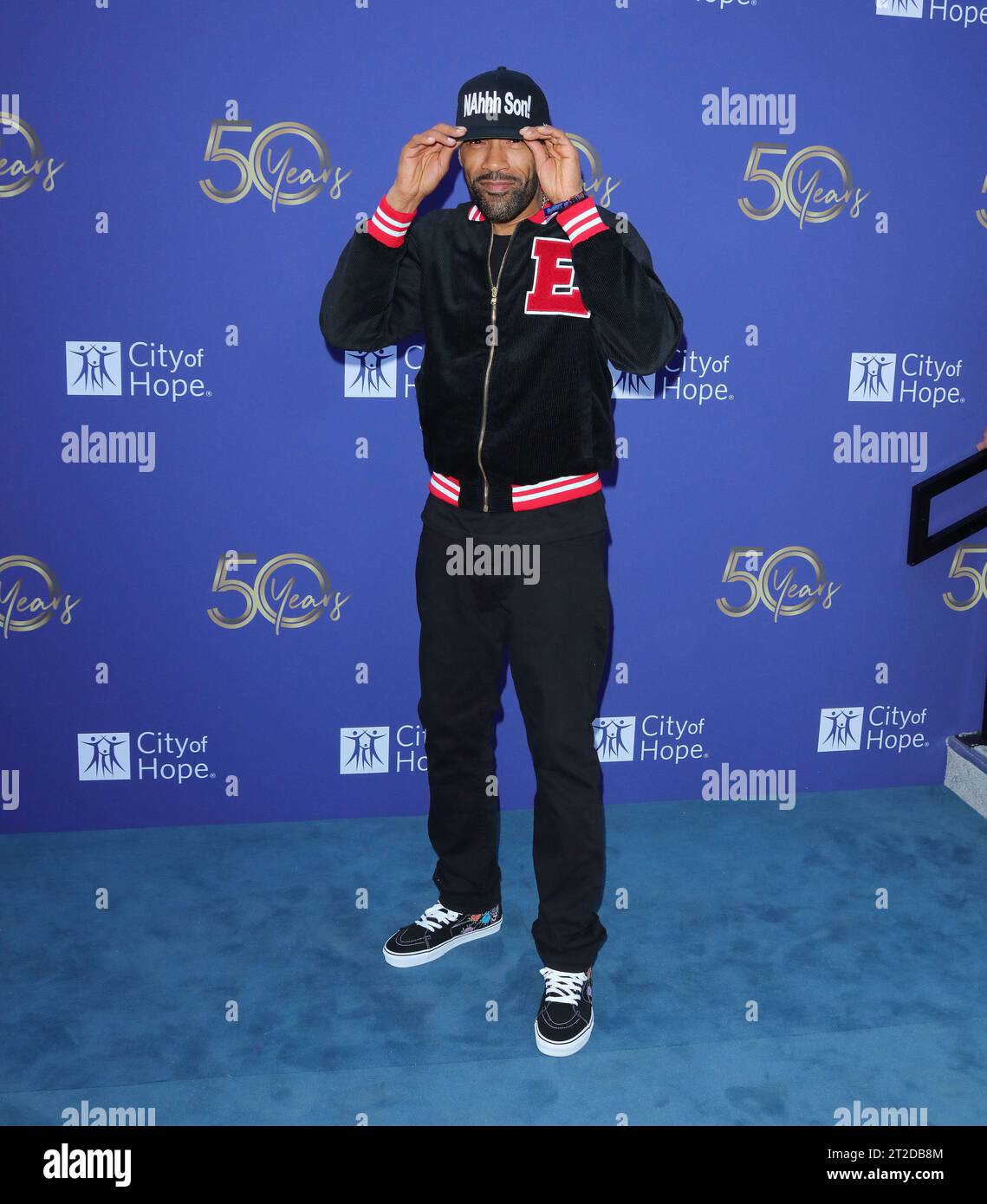 Redman arrives at The City of Hope Spirit of Life Gala held at The ...