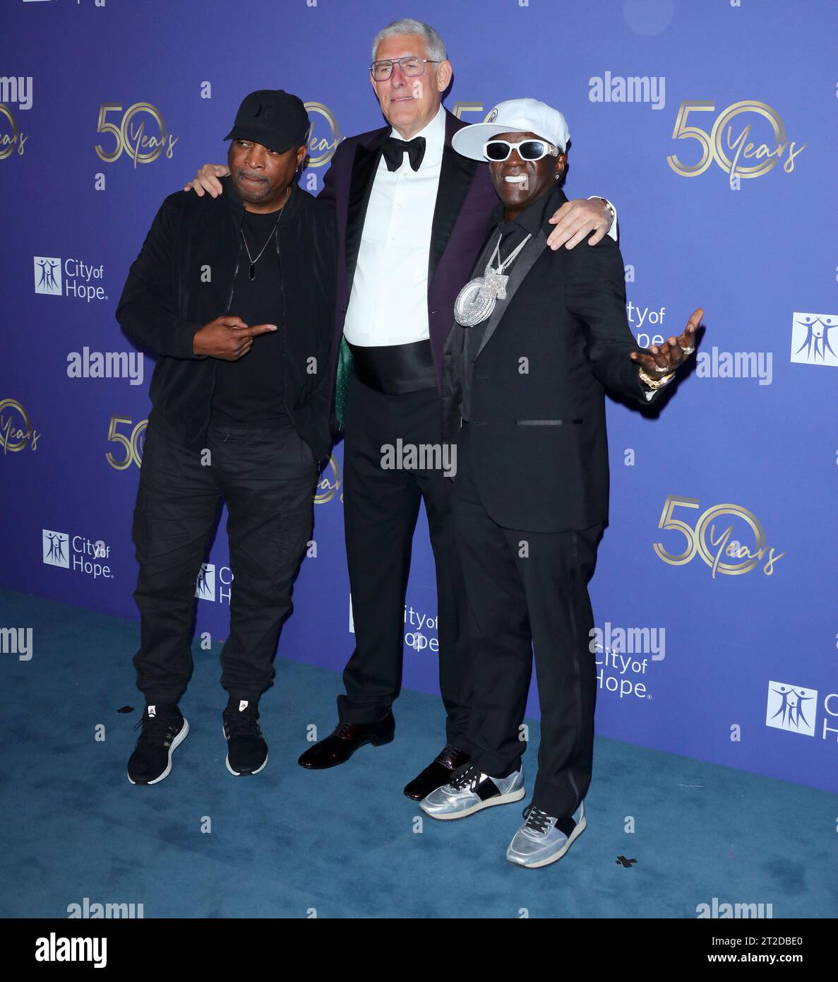 Chuck D, Lyor Cohen, Flavor Fav arrives at The City of Hope Spirit of ...