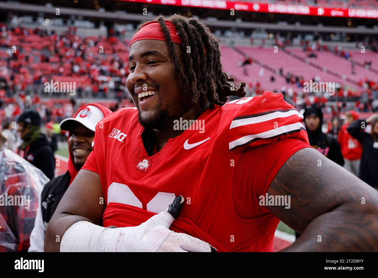 COLUMBUS, OH - OCTOBER 07: Ohio State Buckeyes defensive tackle Tyleik ...