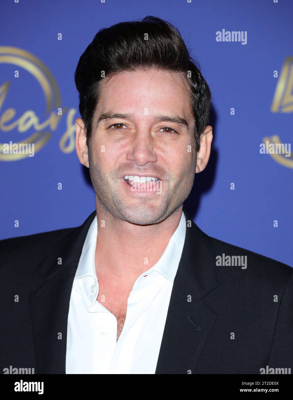 Josh flagg hi-res stock photography and images - Alamy