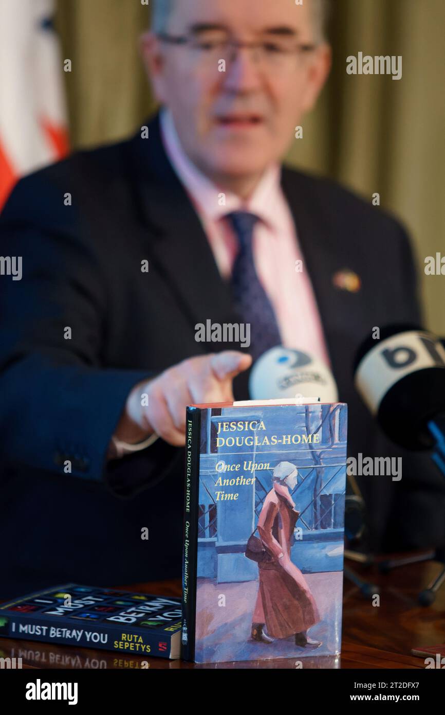 Jessica douglas home hi-res stock photography and images - Alamy