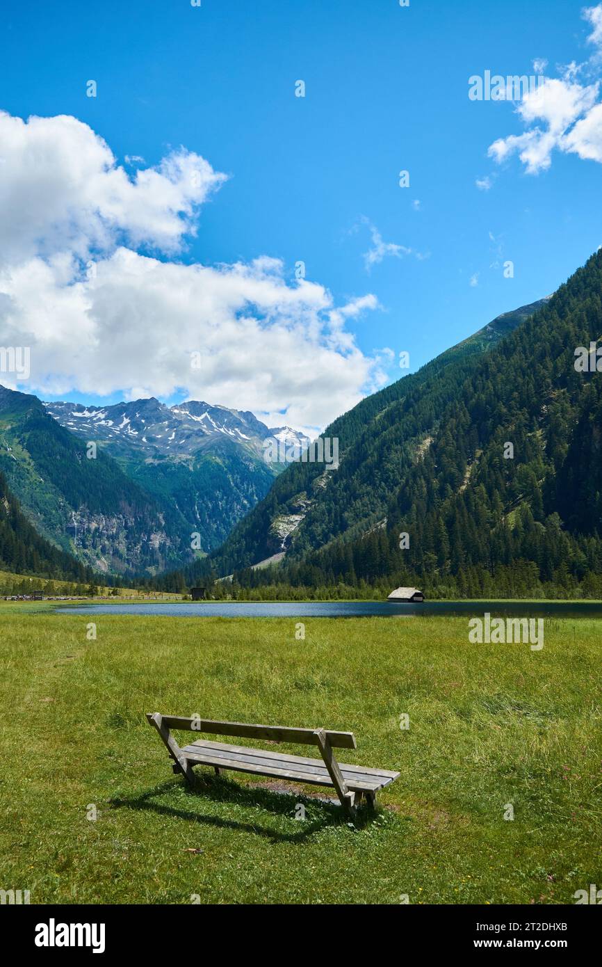 Bench along outlook view hi-res stock photography and images - Alamy