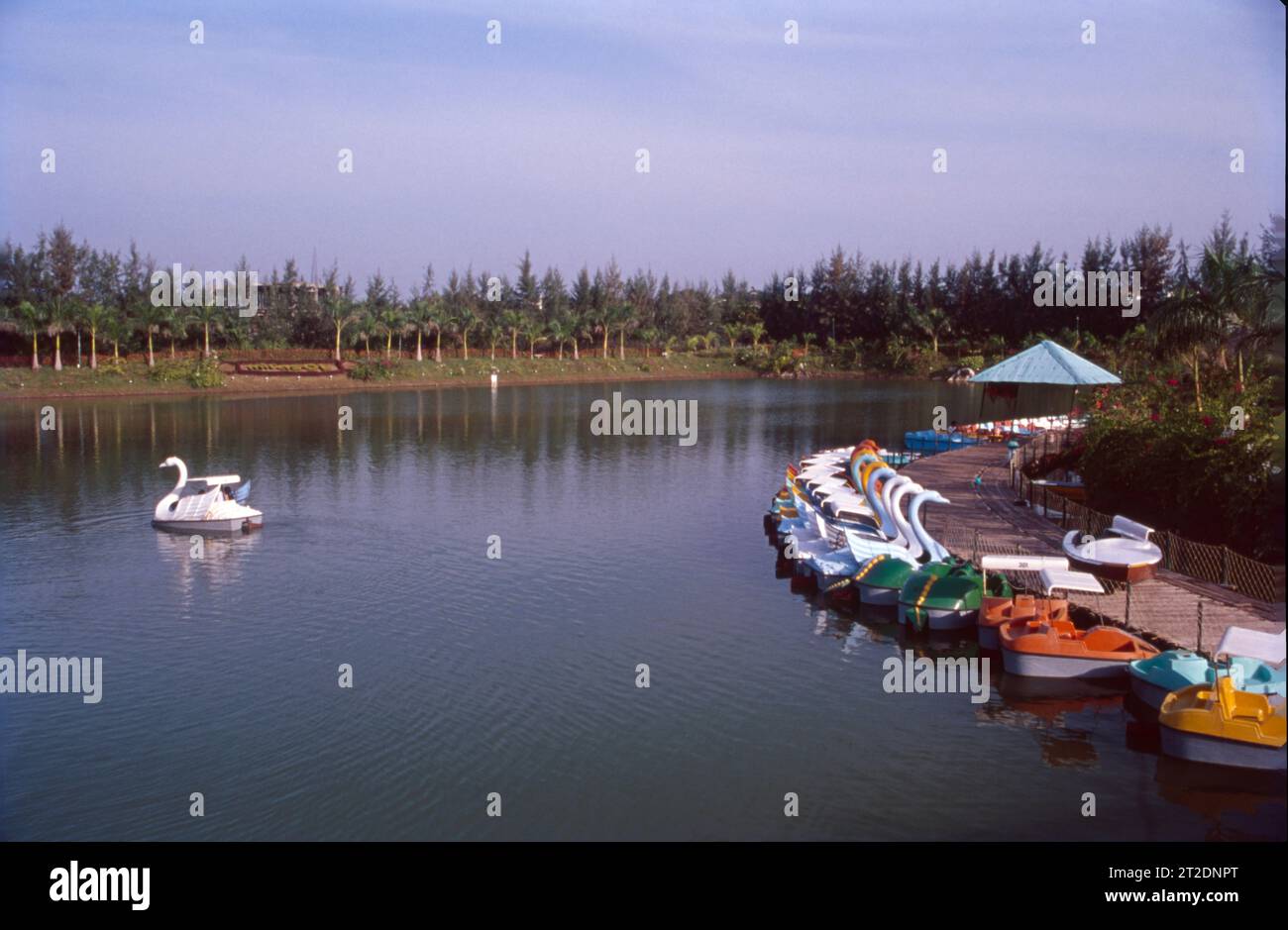 Boating at Lake in Ooty, Tamil Nadu, India Stock Photo - Alamy