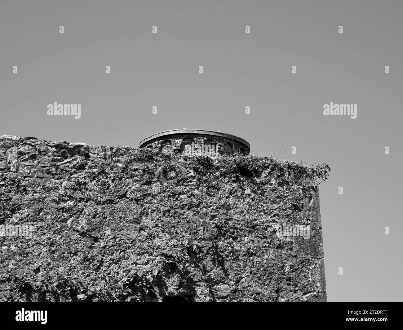 Ancient tower wall background, Blarney castle in Ireland, celtic ...