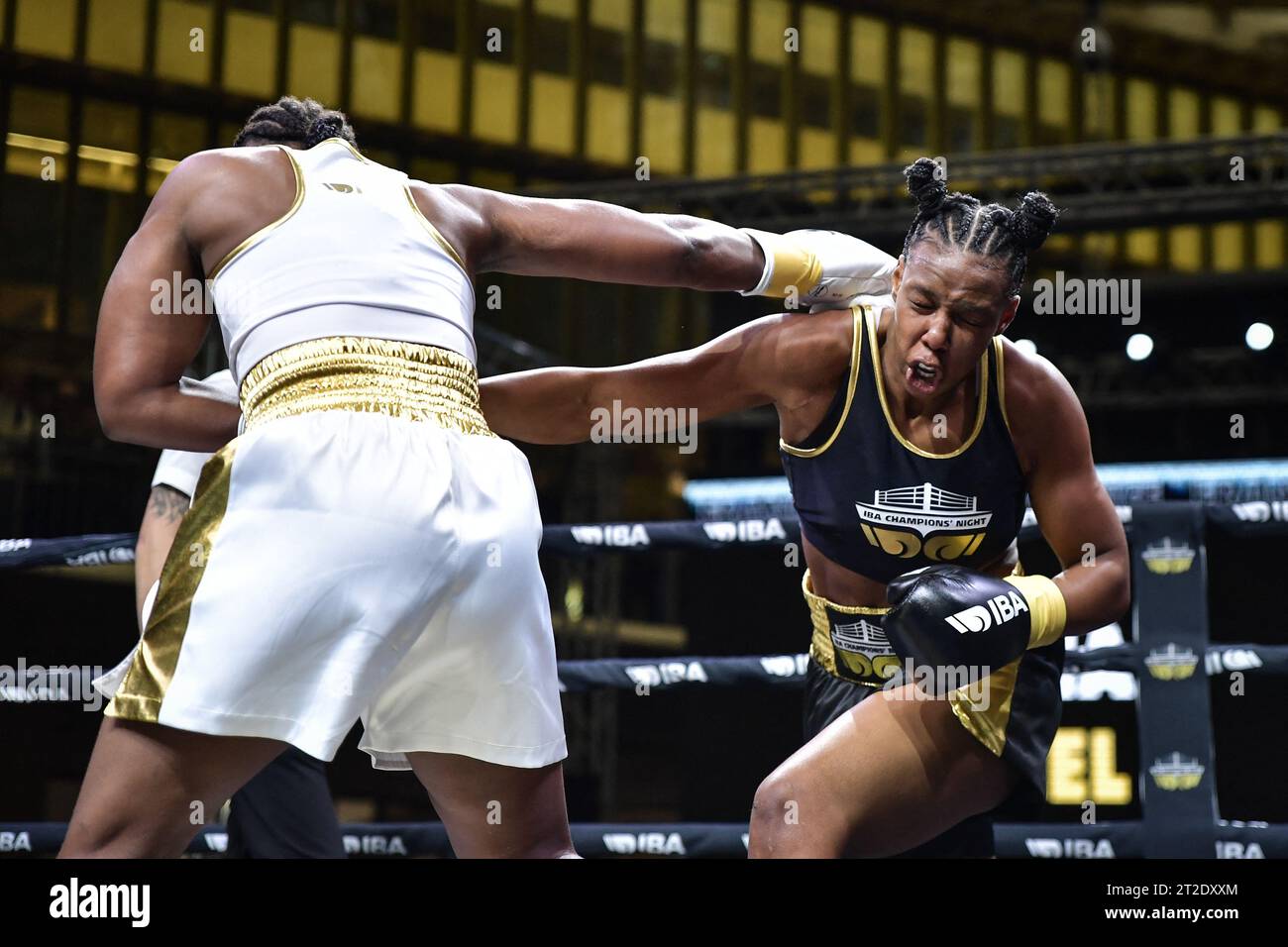Paris, France. 18th Oct, 2023. French boxer Davina Michel (R) competes ...
