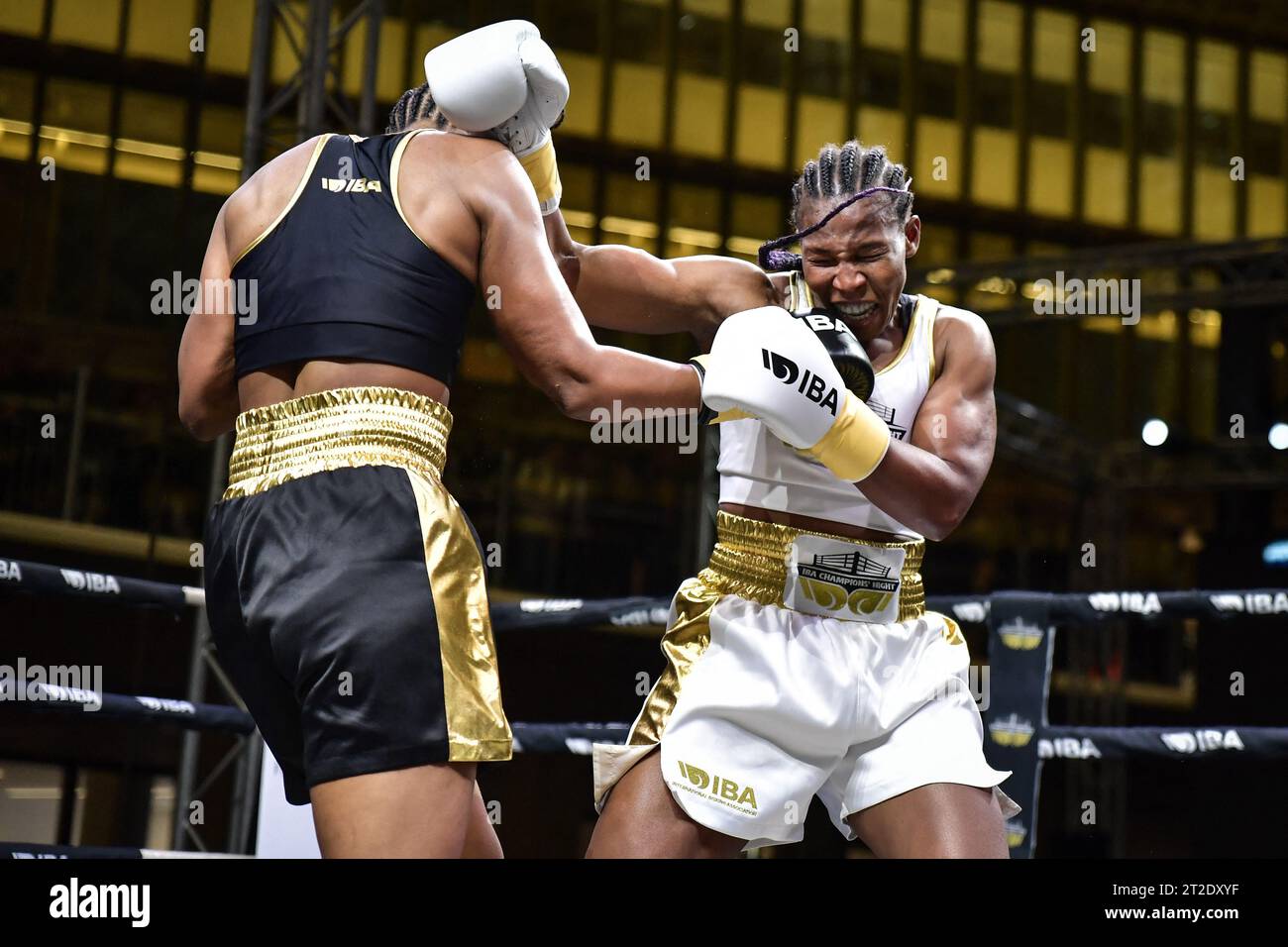 Paris, France. 18th Oct, 2023. French boxer Davina Michel (R) competes ...