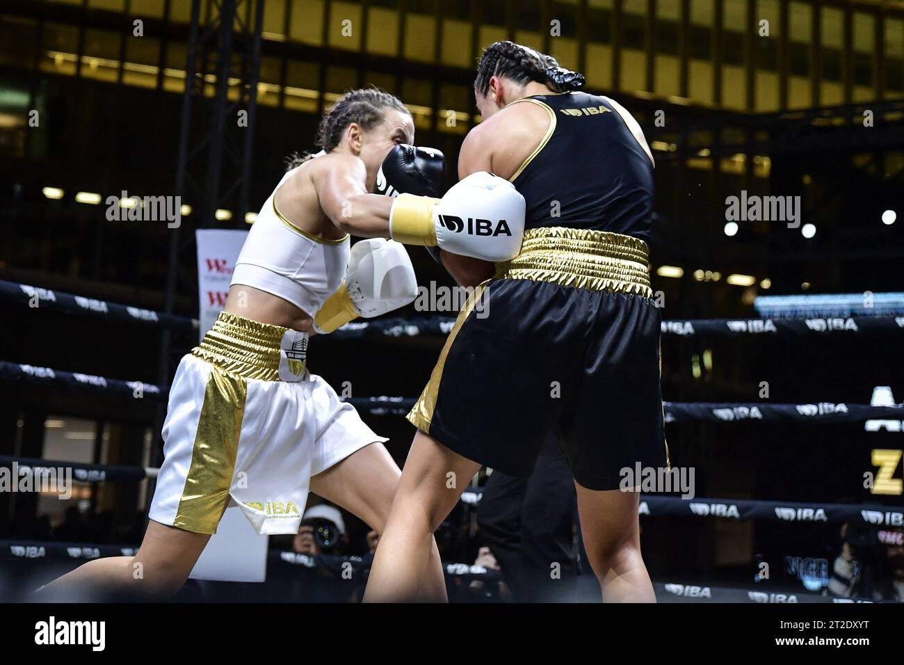 Paris, France. 18th Oct, 2023. Irish boxer Michaela Walsh (L) competes ...