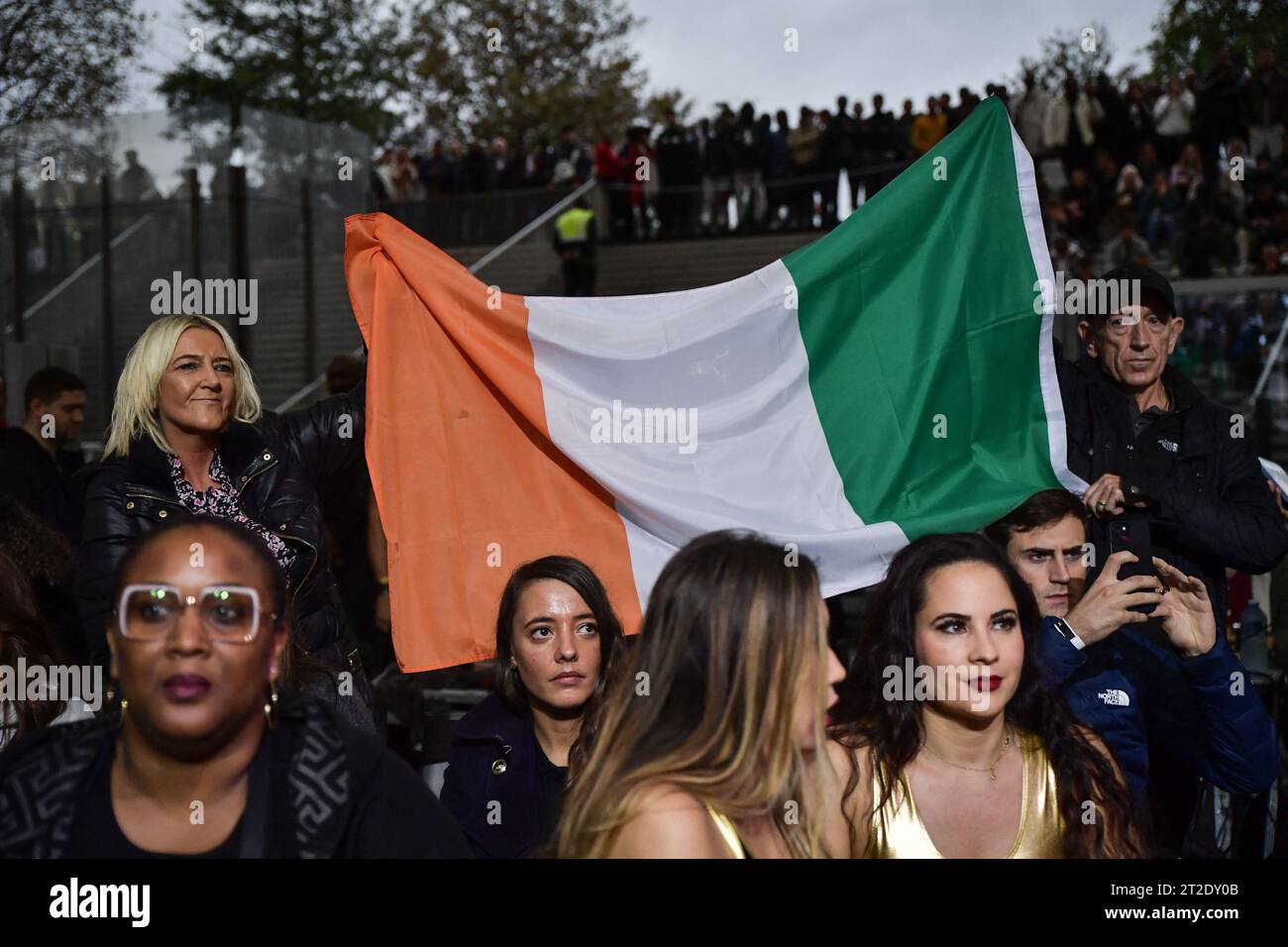Paris, France. 18th Oct, 2023. Relatives of Irish boxer Michaela Walsh ...