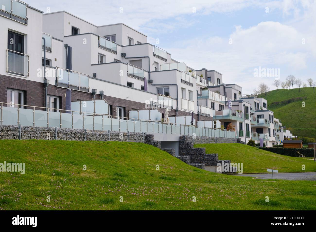 Modern building at the colony at Lake Phoenix Stock Photo - Alamy