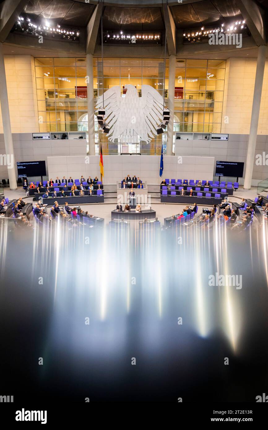 Berlin, Germany. 19th Oct, 2023. Chancellor Olaf Scholz (SPD) delivers ...
