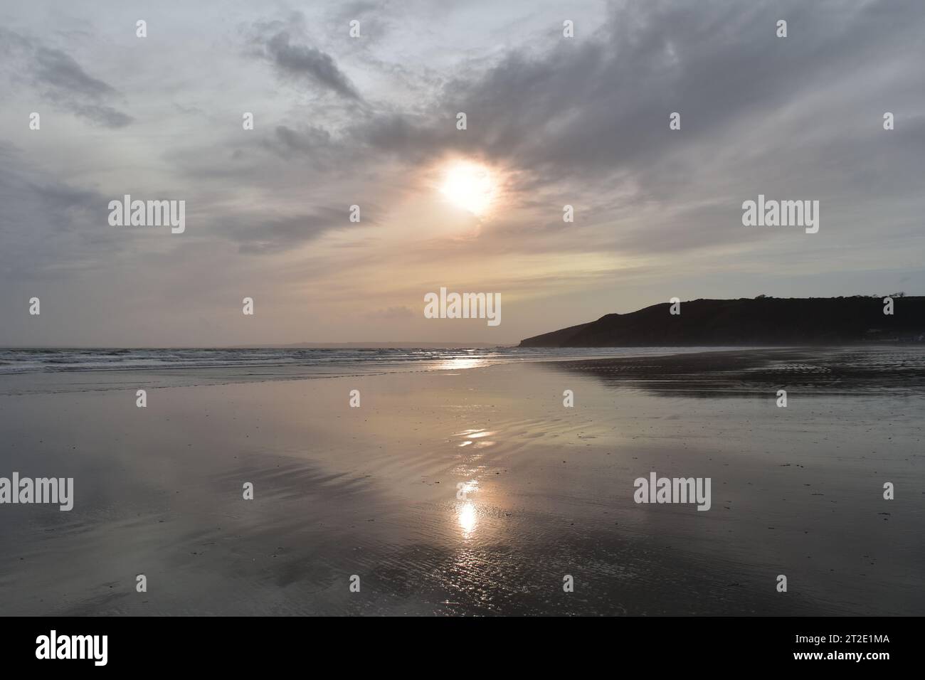 Pendine sands wales hi-res stock photography and images - Alamy