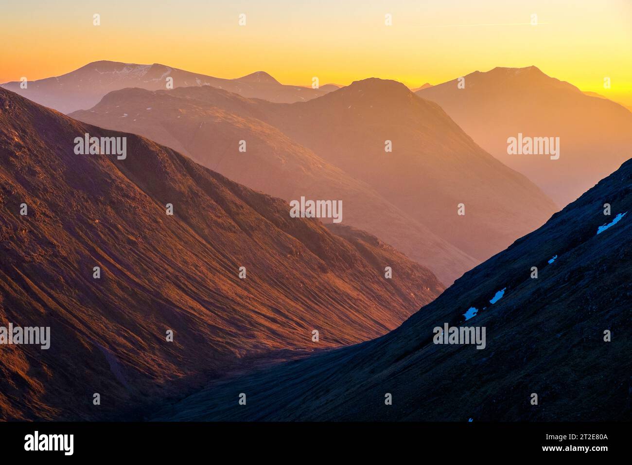 Scottish highlands mountains hi-res stock photography and images - Alamy