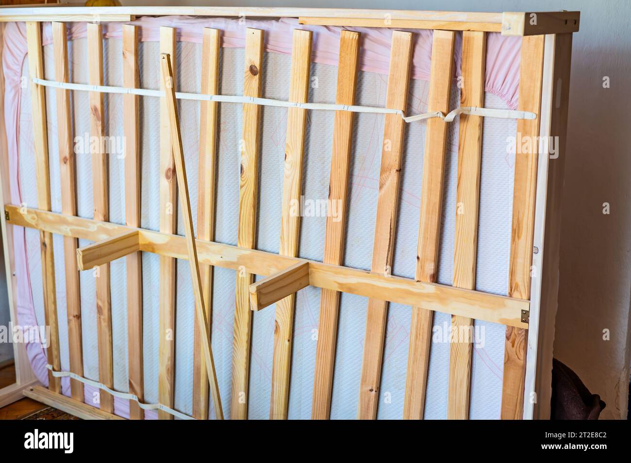 Parts Of A Wooden Bed at Amanda Unger blog