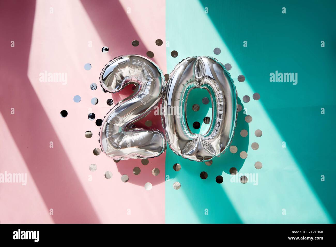 Number 20 sign hi-res stock photography and images - Alamy
