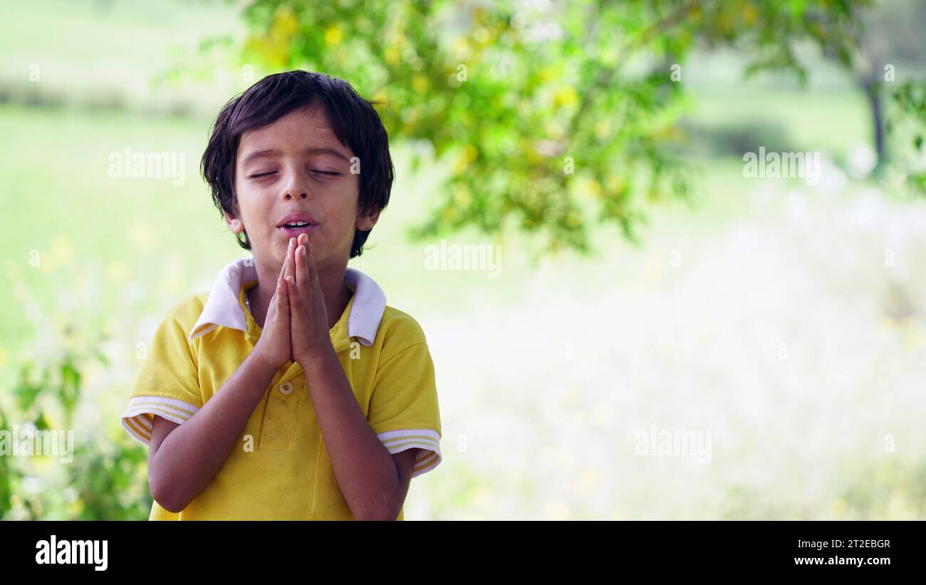 Little boy praying in the morning. Little asian kid hand praying, Hands ...