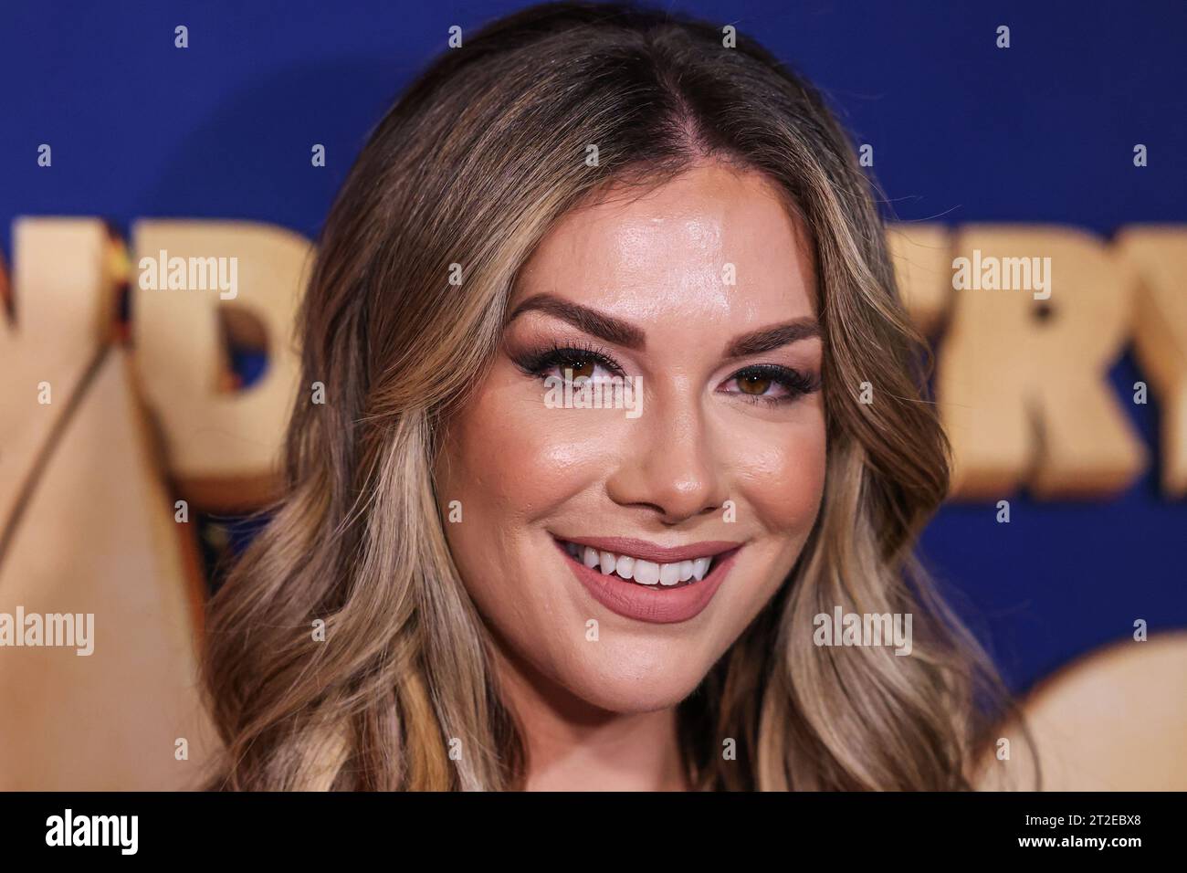HOLLYWOOD, LOS ANGELES, CALIFORNIA, USA - OCTOBER 18: American dancer ...
