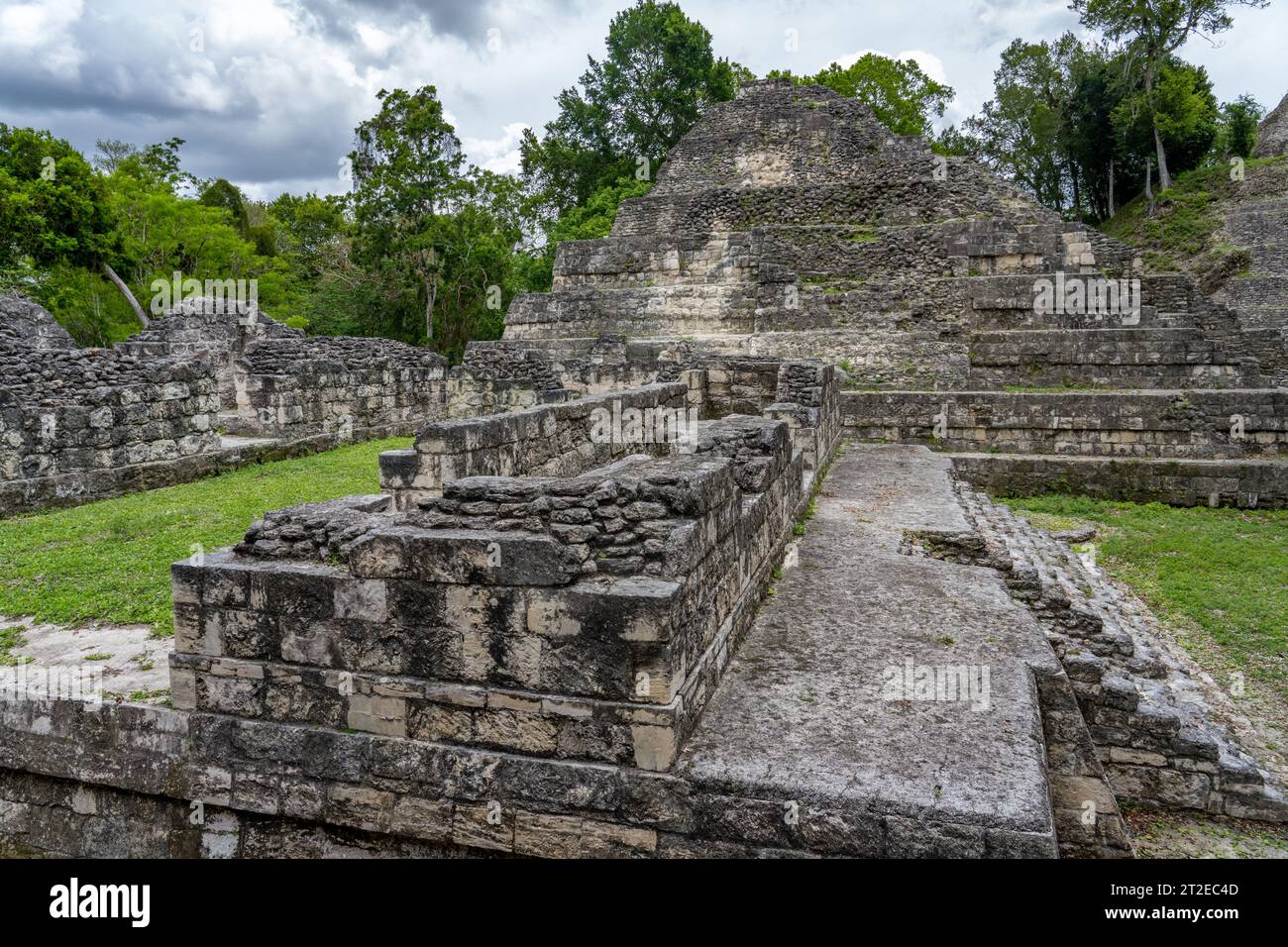 Structure 146 in the North Acropolis in the Mayan ruins in Yaxha-Nakun ...