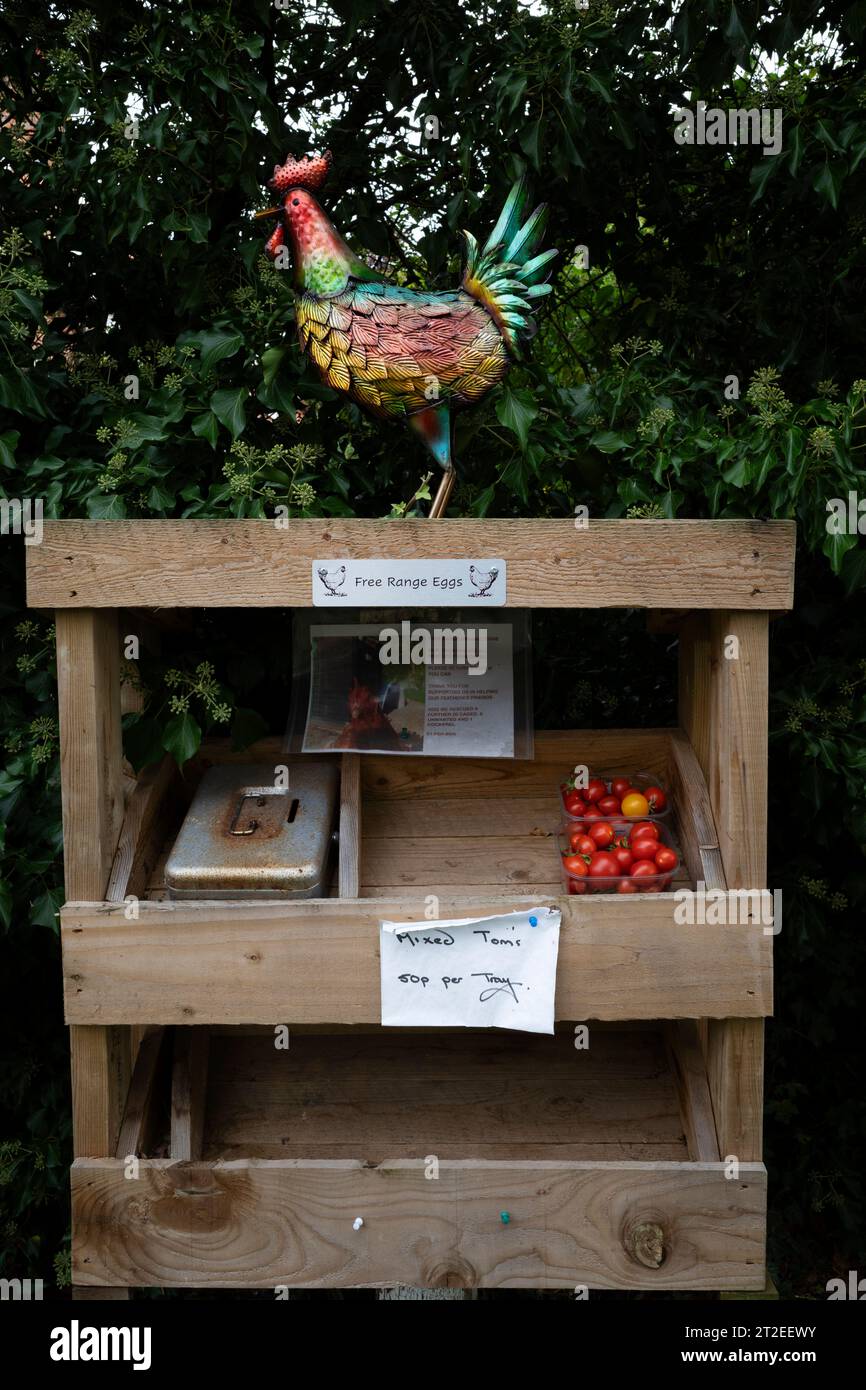 Roadside garden produce stall Suffolk Stock Photo - Alamy