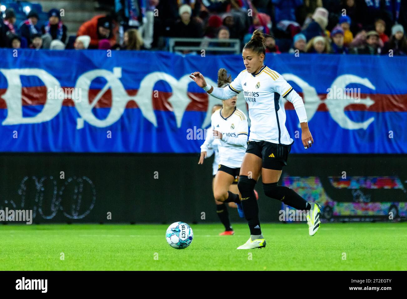 Oslo, Norway. 18th Oct, 2023. Carla Camacho (17) of Real Madrid seen ...