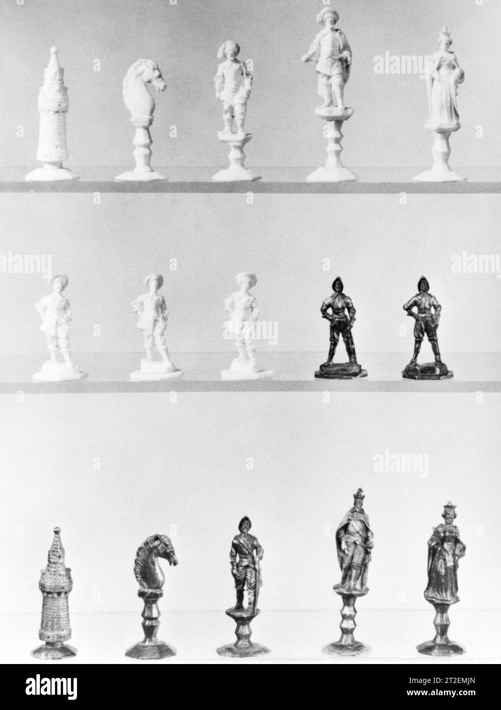 Golden chess set Black and White Stock Photos & Images - Alamy