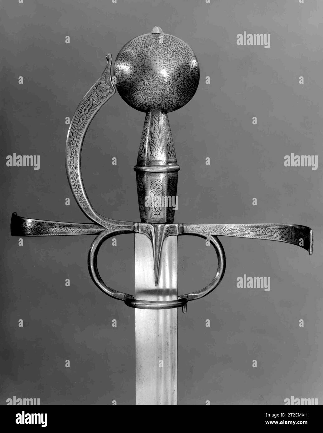 Rapiers hi-res stock photography and images - Alamy