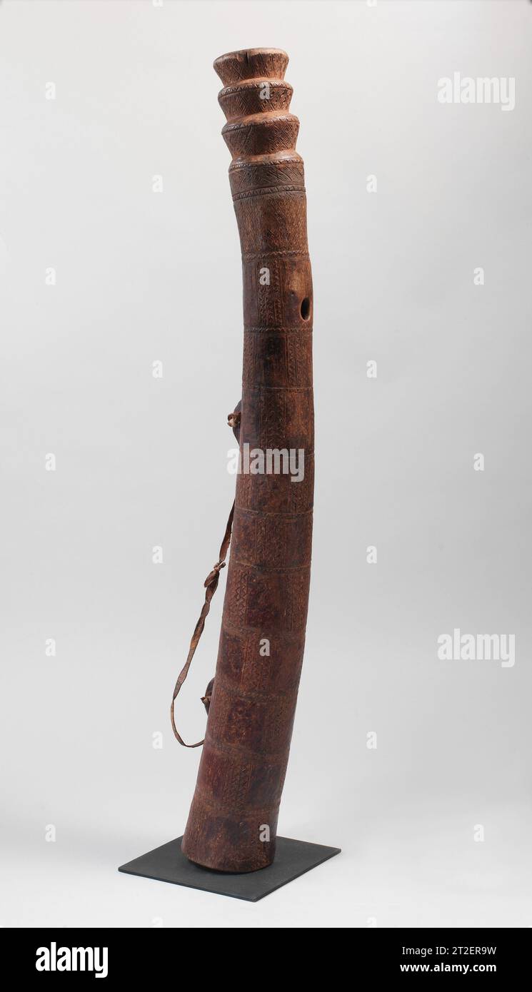 Yuge Dinka people ca. 1890 Most sub-Saharan horns and trumpets are side ...